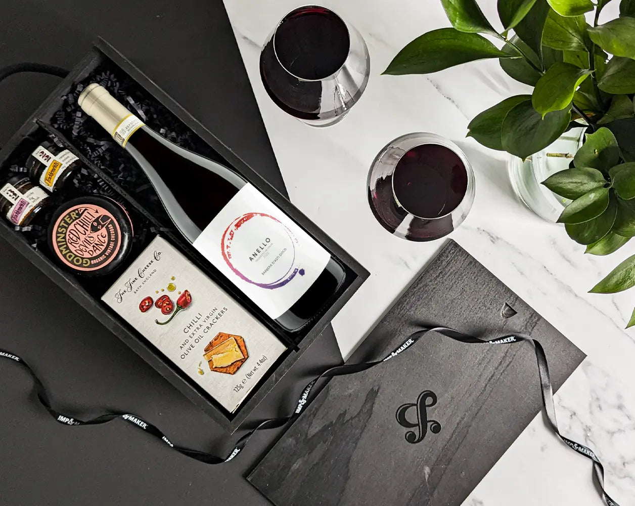 Corporate Gifts – IMP & MAKER