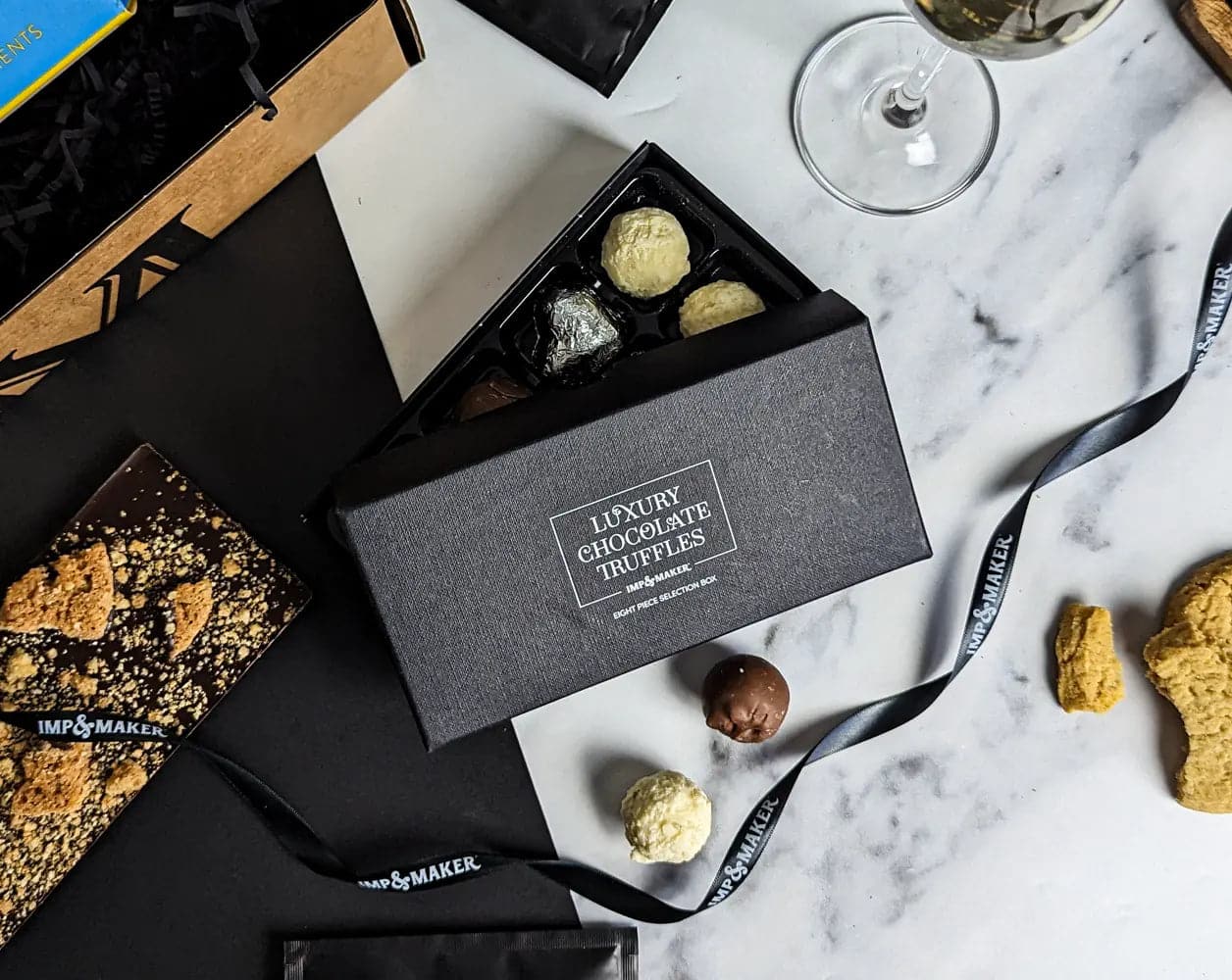 Afternoon Tea Hampers | Luxury Tea Hampers with Prosecco | IMP & MAKER